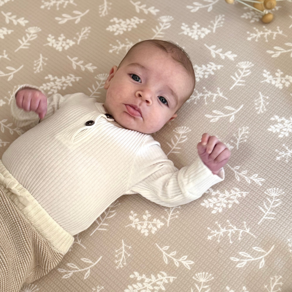Botanical Play Mat - Almond – Munchkin & Bear