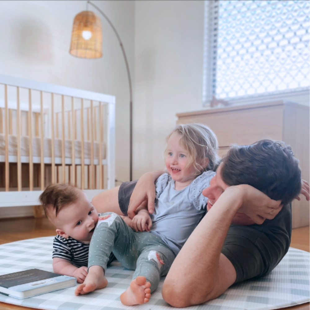 PRE-ORDER Gingham Play Mat - Dusty Blue – Munchkin & Bear