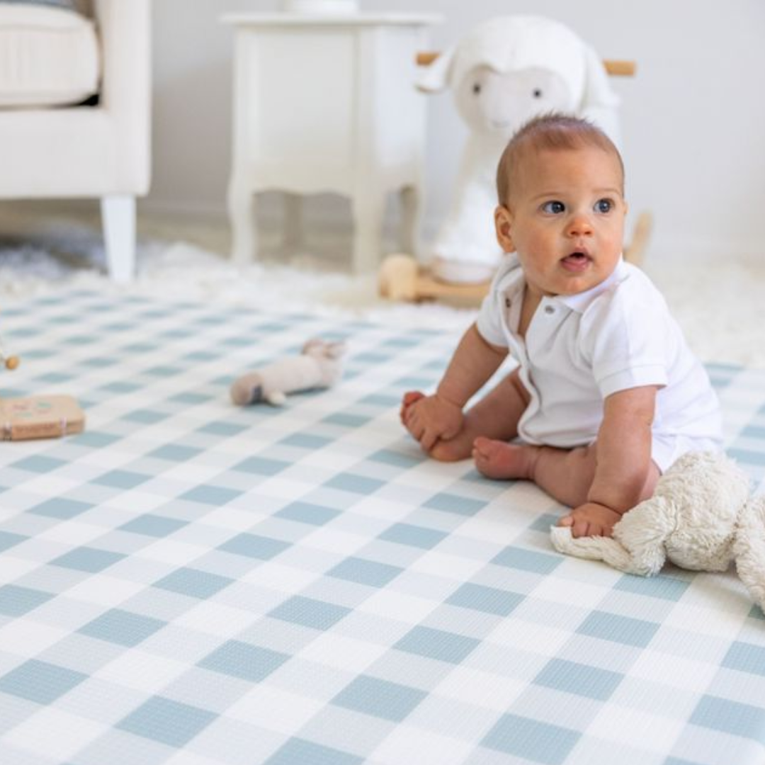 PRE-ORDER Gingham Play Mat - Dusty Blue – Munchkin & Bear