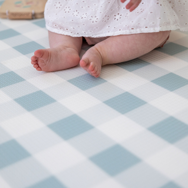 Gingham Play Mat - Dusty Blue – Munchkin & Bear